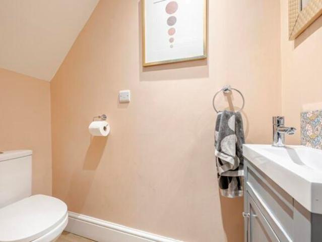 4 bedroom semi detached house for sale in Toronto Place, Chapel Allerton, Leeds, LS7