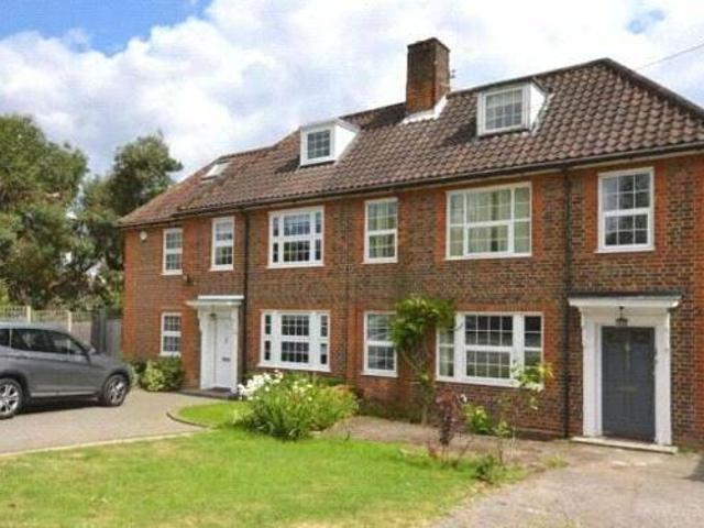 4 Bedroom Semi detached House For Sale In Totteridge