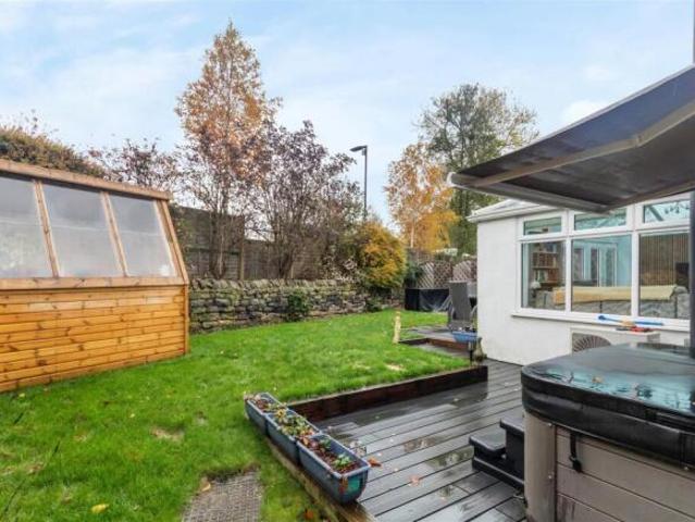 4 bedroom semi detached house for sale in Tranfield Avenue, Guiseley, Leeds, LS20