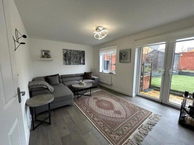 4 bedroom semi detached house for sale in Trinity Way, Basingstoke, Hampshire, RG24