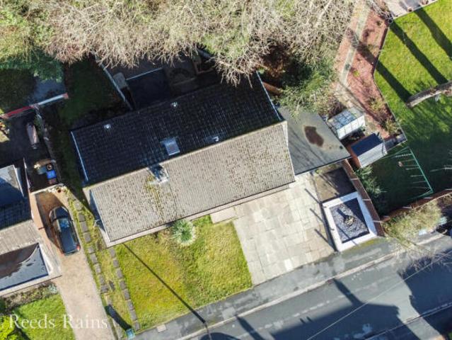 4 bedroom semi detached house for sale in Valley Road, Stockport, Greater Manchester, SK4