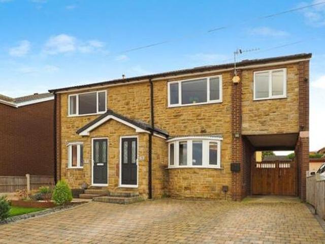 4 Bedroom Semi detached House For Sale In Wakefield