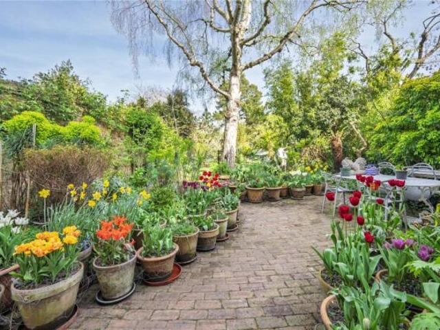 4 bedroom semi detached house for sale in Warnborough Road, Central North Oxford, OX2