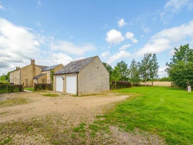4 Bedroom Semi detached House For Sale In Water Eaton, Wiltshire