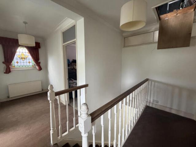 4 bedroom semi detached house for sale in Waterfall Road, New Southgate, London, N11