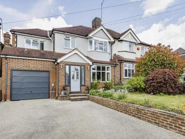 4 Bedroom Semi detached House For Sale In Watford, Hertfordshire