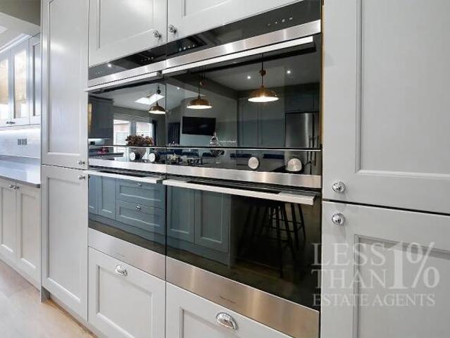 4 bedroom semi detached house for sale in Weedon Road NN5