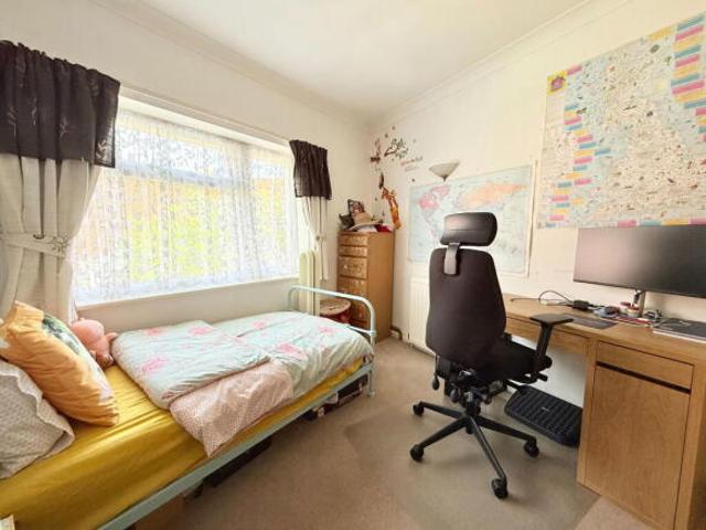 4 bedroom semi detached house for sale in Wellsford Avenue, Solihull, B92