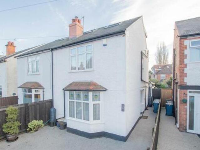 4 Bedroom Semi detached House For Sale In West Bridgford
