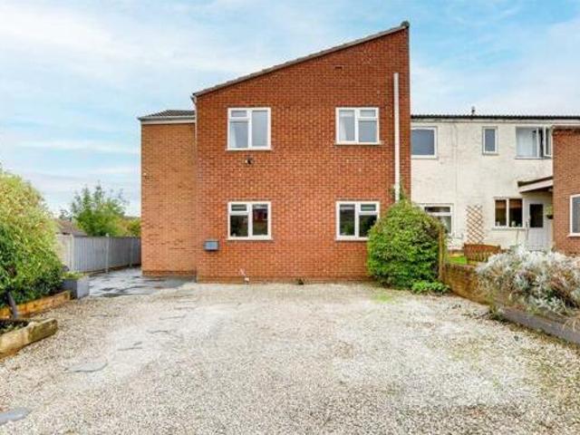 4 Bedroom Semi detached House For Sale In West Bridgford, Nottinghamshire