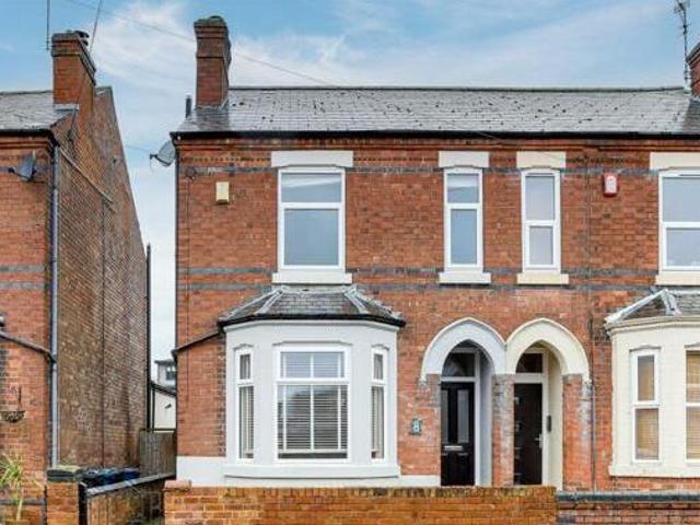 4 Bedroom Semi detached House For Sale In West Bridgford, Nottinghamshire