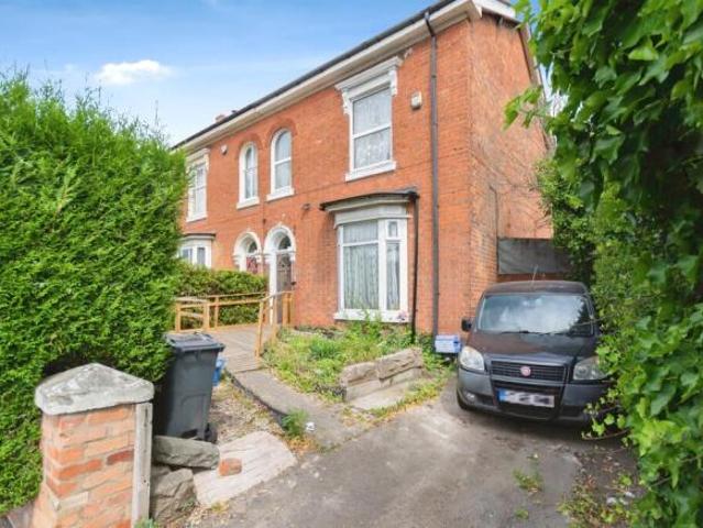 4 bedroom semi detached house for sale in Westley Road, Birmingham, B27