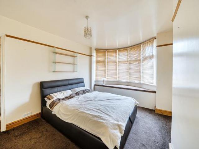 4 bedroom semi detached house for sale in White Road, Oxford, OX4