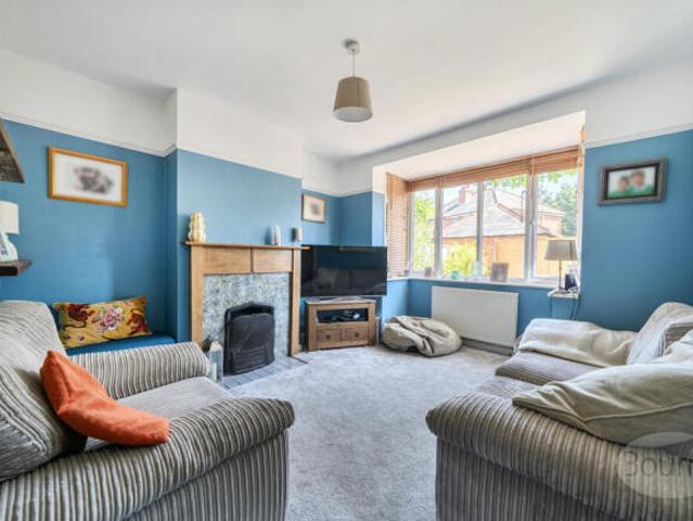 4 bedroom semi detached house for sale in Whitemore Road, Guildford, Surrey, GU1