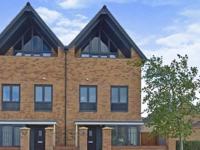 4 Bedroom Semi detached House For Sale In Whitehouse