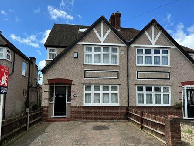 4 Bedroom Semi detached House For Sale In Whitton, Hounslow