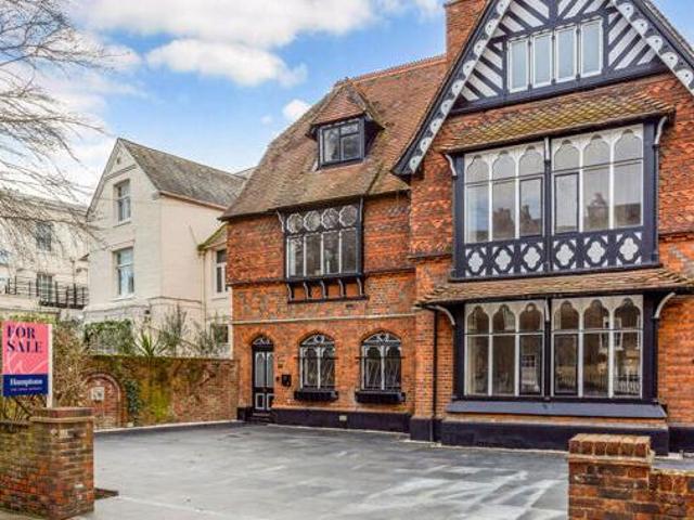 4 Bedroom Semi detached House For Sale In Windsor