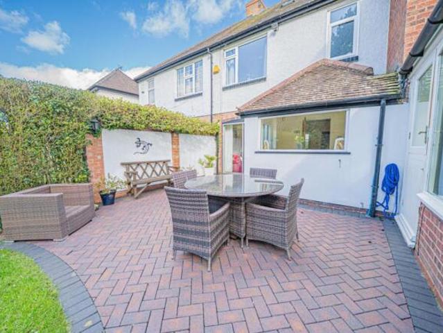 4 bedroom semi detached house for sale in Widney Manor Road, Solihull, B91