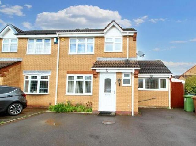4 Bedroom Semi detached House For Sale In Willenhall