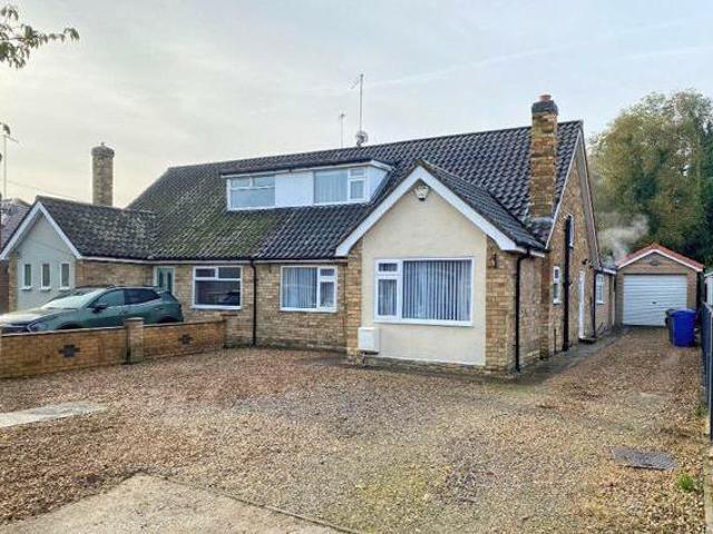 4 Bedroom Semi detached House For Sale In Willerby