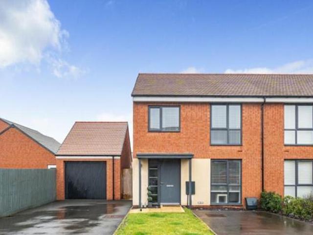4 Bedroom Semi detached House For Sale In Wootton