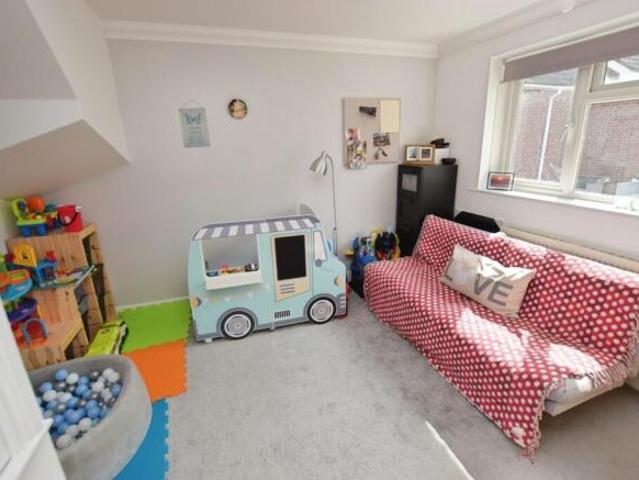 4 bedroom semi detached house for sale in Woodbury View, Exeter, EX2