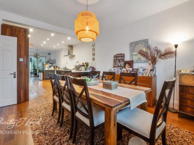 4 bedroom semi detached house for sale in Woolacombe Road, London, SE3