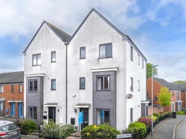 4 Bedroom Semi detached House For Sale In Wolverhampton, West Midlands