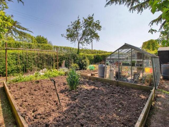 4 bedroom semi detached house for sale in Workhouse Lane, Sutton Valence, Maidstone, Kent, ME17
