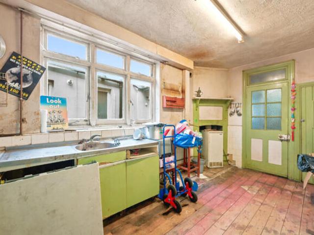 4 bedroom semi detached house for sale in Worple Road, Wimbledon, SW20
