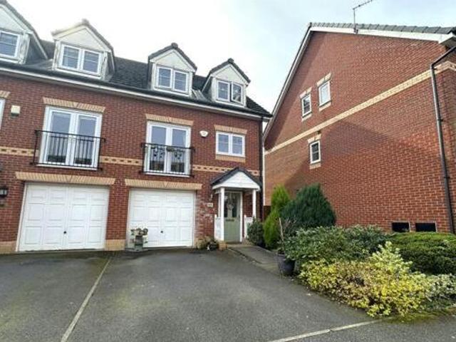 4 Bedroom Semi detached House For Sale In Wythenshawe