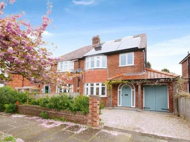 4 Bedroom Semi detached House For Sale In York, North Yorkshire
