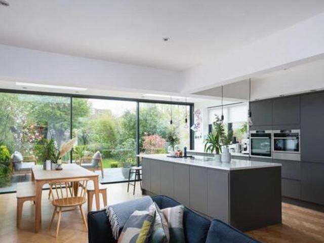 4 Bedroom Semi detached House For Sale In York