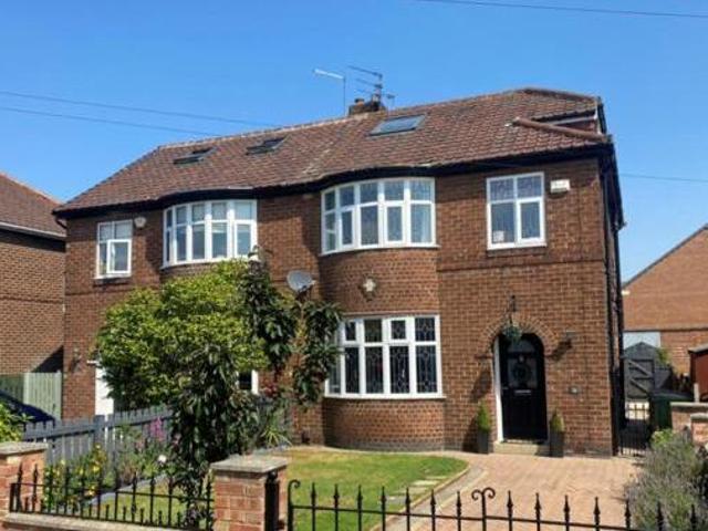 4 Bedroom Semi detached House For Sale In York