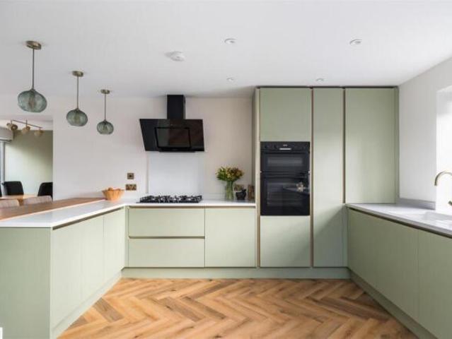 4 bedroom semi detached house for sale in Abbey Brook Close, Sheffield, S8