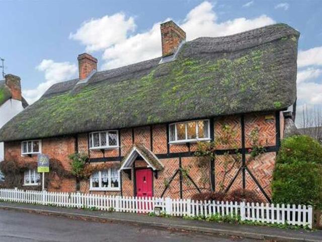 4 Bedroom Semi detached House For Sale In Abbotts Ann