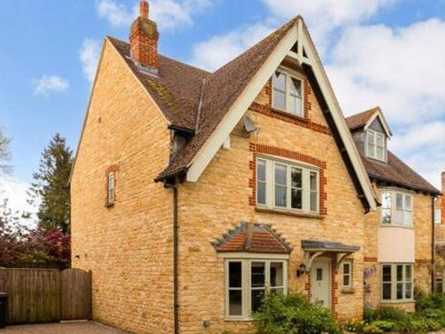 4 Bedroom Semi detached House For Sale In Abingdon