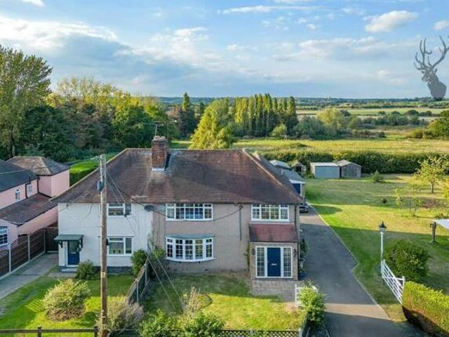 4 Bedroom Semi detached House For Sale In Abridge