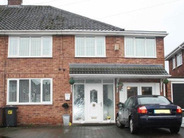 4 Bedroom Semi detached House For Sale In Aintree Village