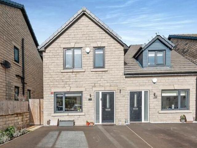 4 Bedroom Semi detached House For Sale In Almondbury