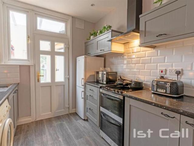 4 bedroom semi detached house for sale in Ambleside Drive, Southend On Sea, SS1