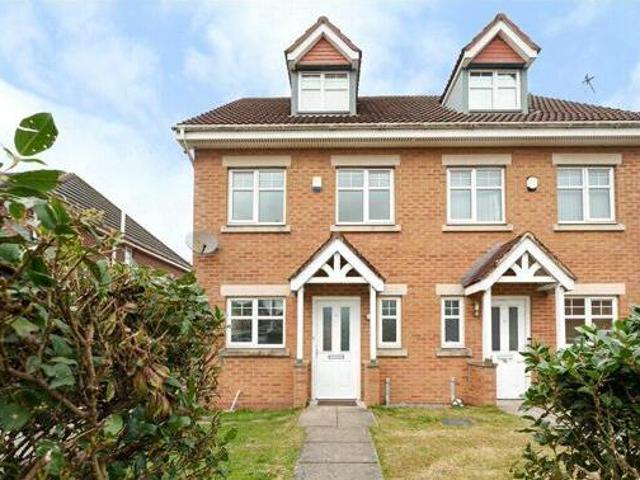 4 Bedroom Semi detached House For Sale In Ashton in makerfield