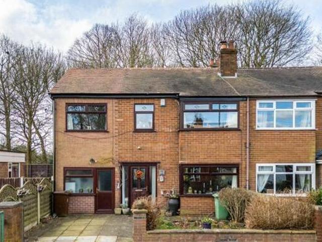 4 Bedroom Semi detached House For Sale In Ashton in makerfield