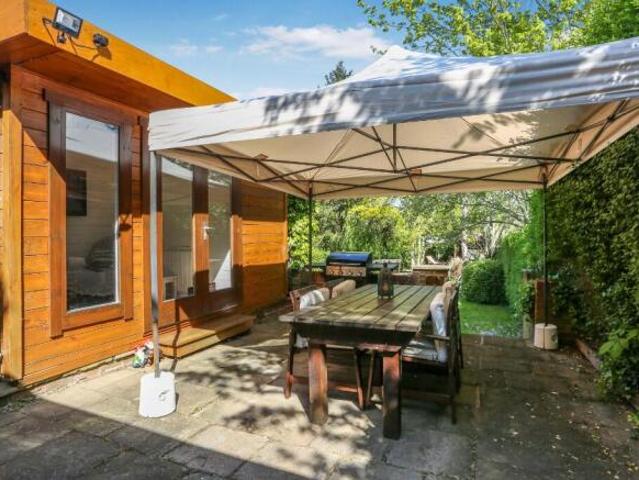 4 bedroom semi detached house for sale in Ashenden Road, Guildford, Surrey, GU2