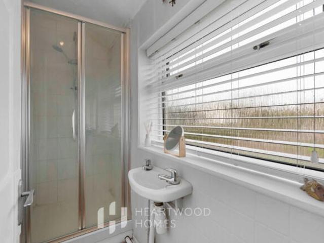 4 bedroom semi detached house for sale in Ardens Way, St. Albans, AL4 9UQ, AL4