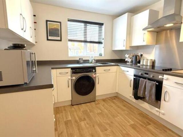 4 bedroom semi detached house for sale in Arkell Way, Selly Oak, Birmingham, B29