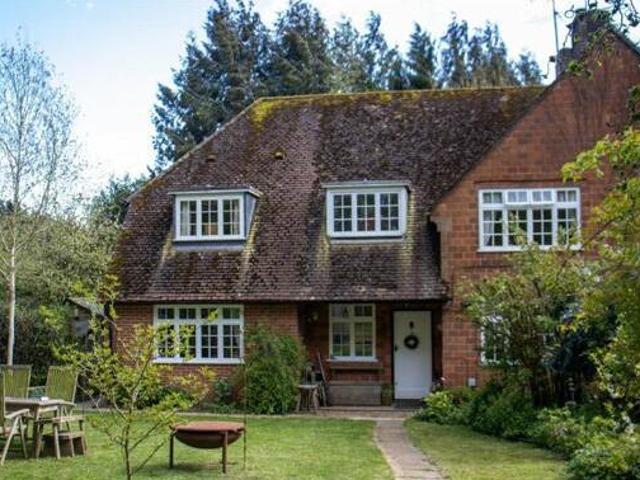 4 Bedroom Semi detached House For Sale In Axford