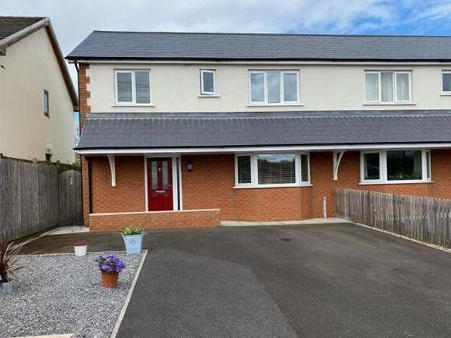 4 Bedroom Semi detached House For Sale In Banwen, Neath