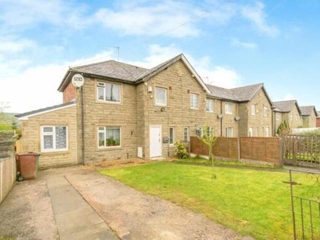 4 Bedroom Semi detached House For Sale In Bacup, Lancashire