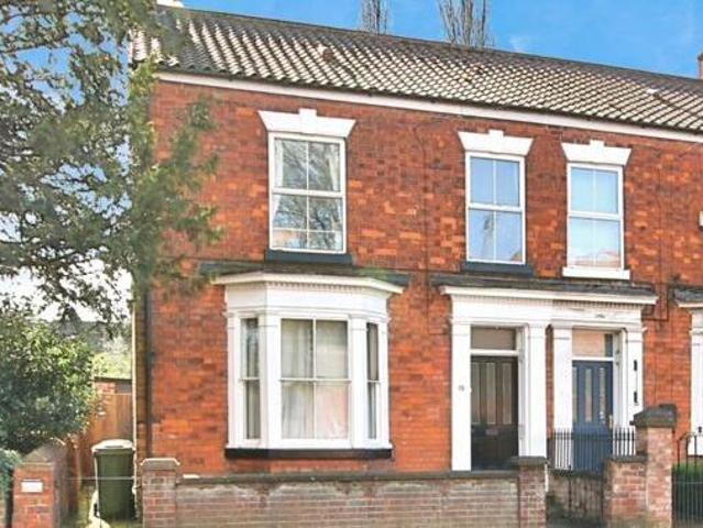 4 Bedroom Semi detached House For Sale In Barton upon humber